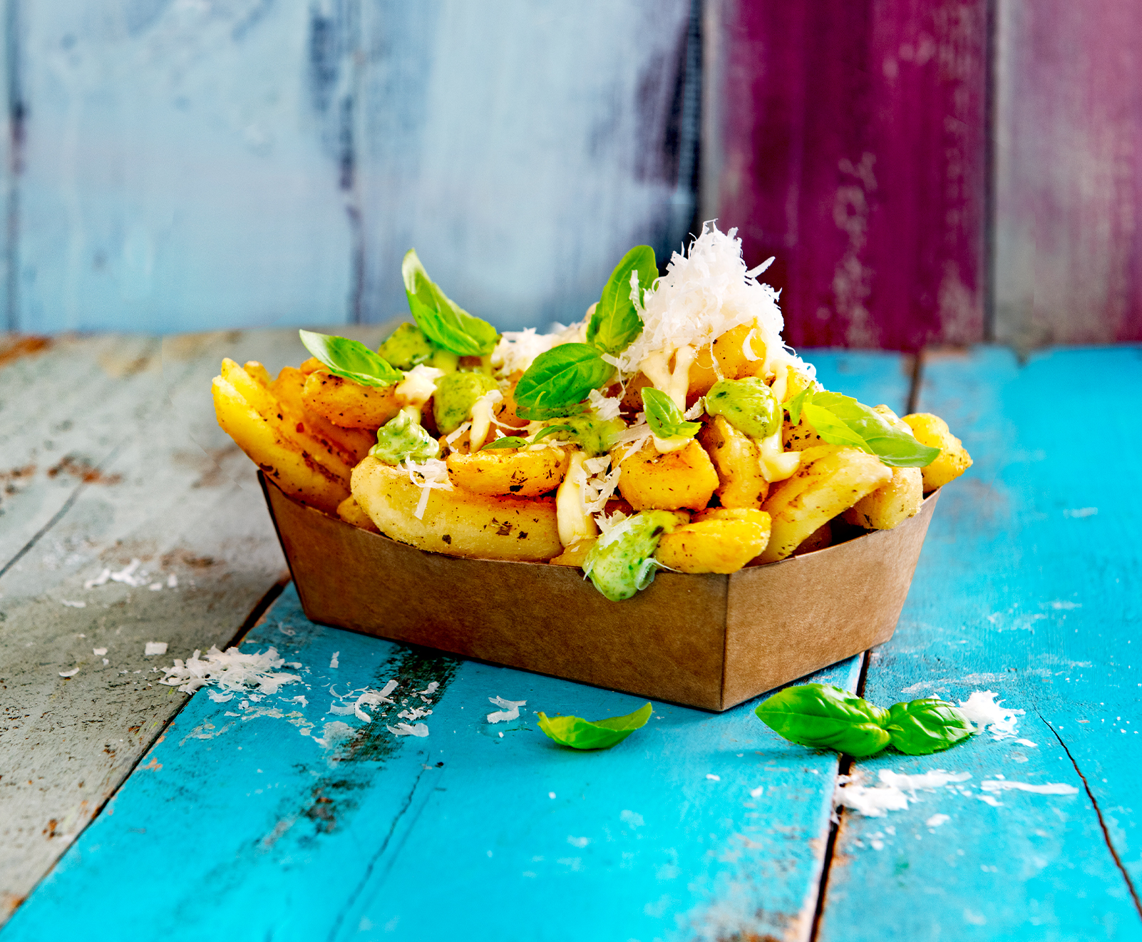 Loaded Fries Wavy Hookipa | recepti Aviko HoReCa