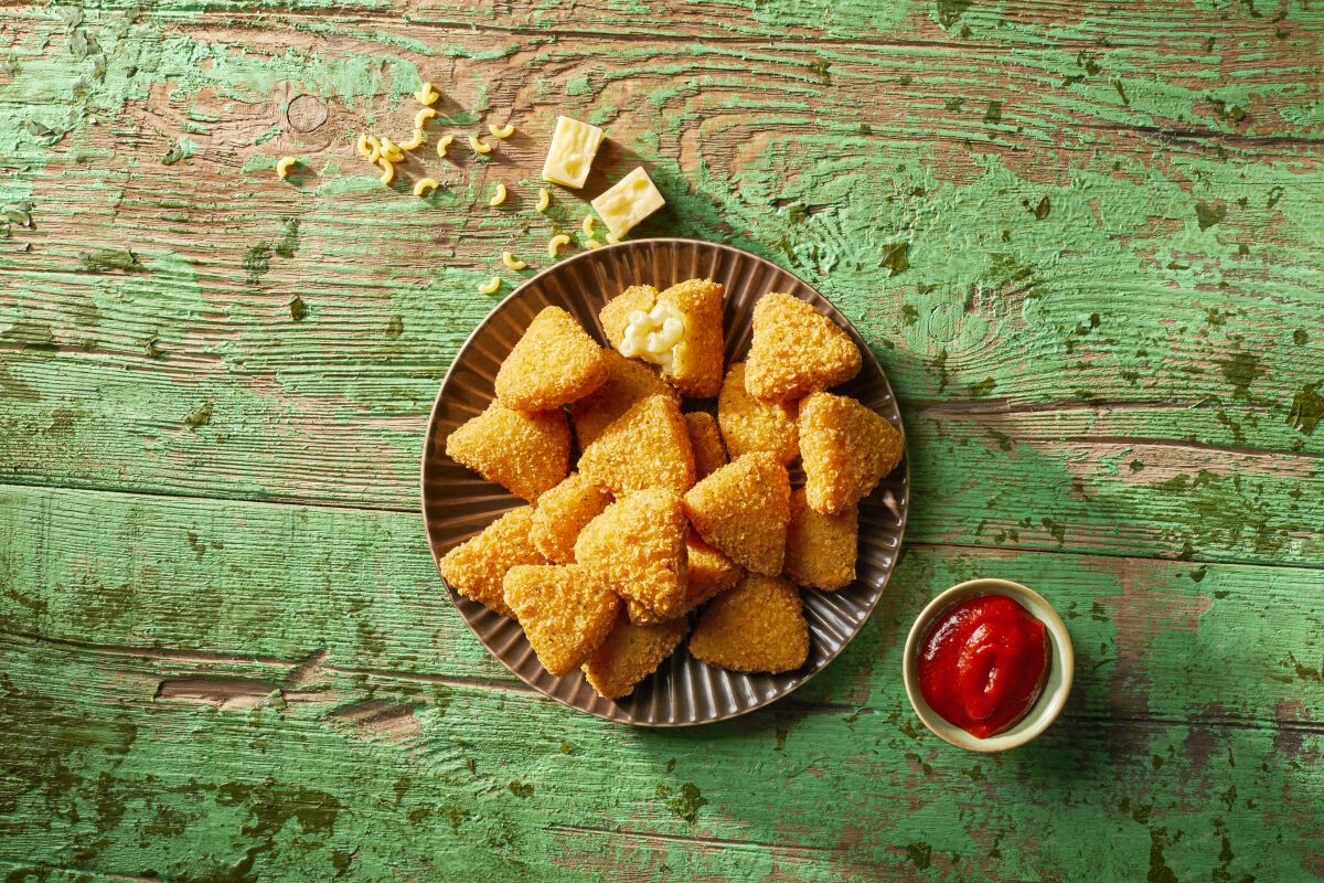 Trójkąty Mac'n Cheese – produkty mrożone do gastronomii | Aviko